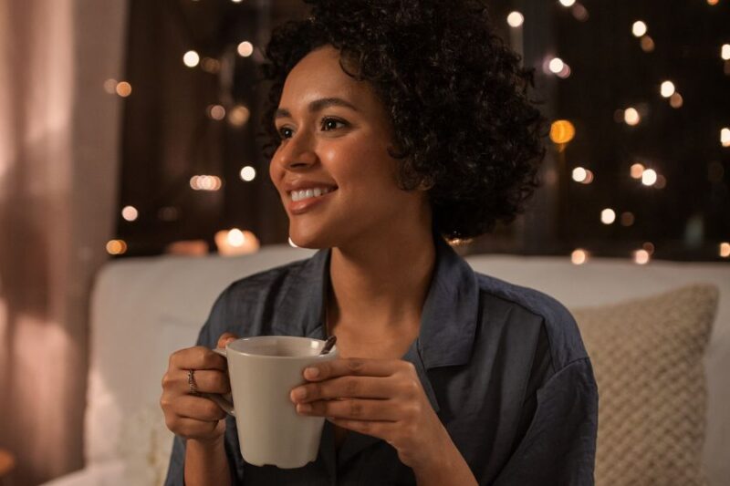 How To Create The Ultimate Winter Night Routine - 8 Cozy Tips