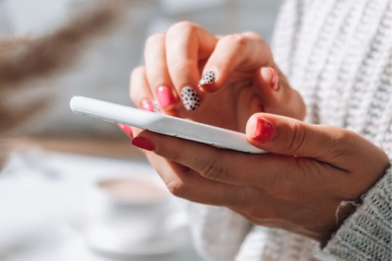 35 Powerful Morning Affirmations To Start Your Day In Good Spirits