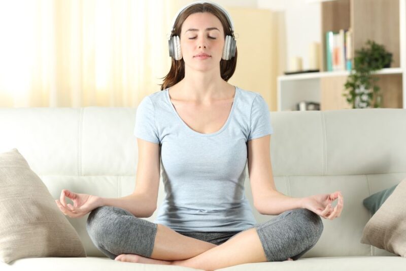 14 Tiny Ways To Boost Your Mood When You're Feeling Down – Plum Healthy ...