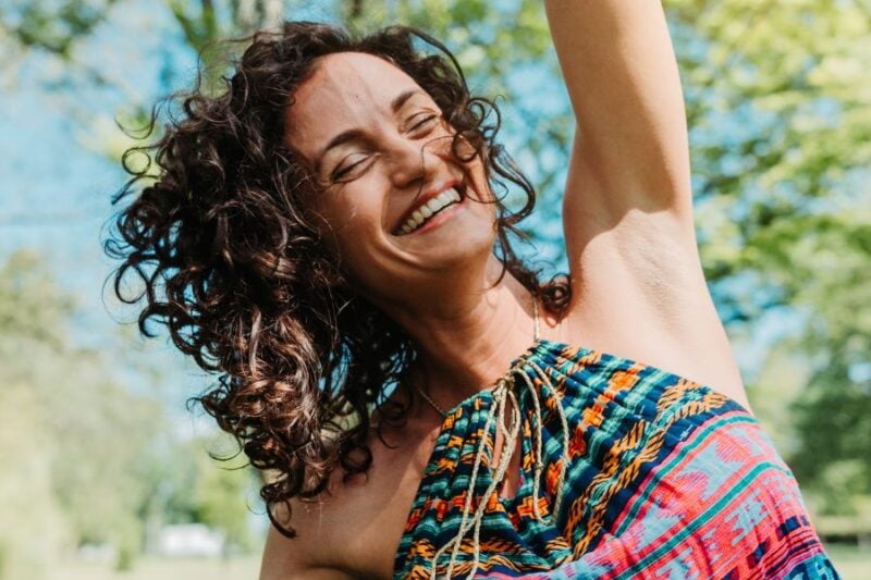 11 Authentic Ways To Be A More Fun Person To Be Around