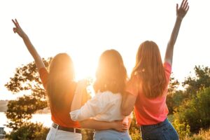 11 Authentic Ways To Be A More Fun Person To Be Around