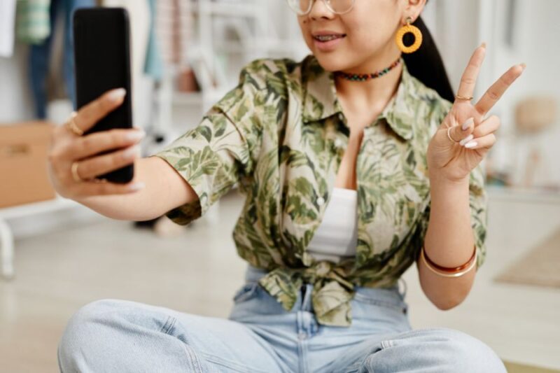 12 Powerful Ways To Stop Seeking Validation From Others
